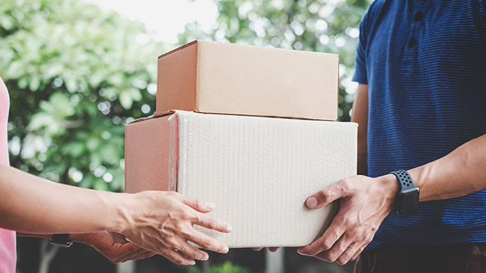 Comment peser un colis sans balance ? - Coursier Express